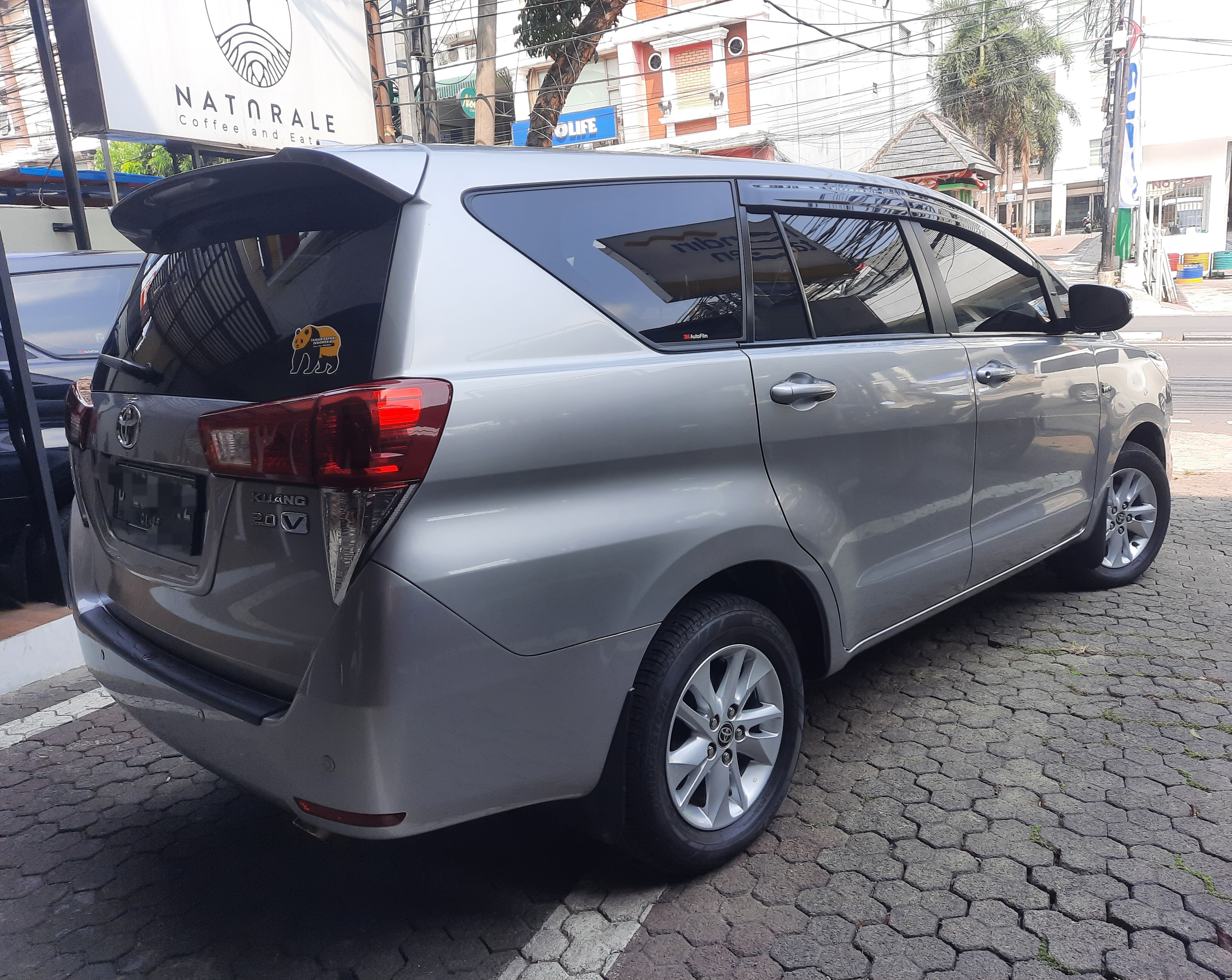 TOYOTA KIJANG INNOVA 2.0 V AT TAHUN 2020 – djakarta-motor.com